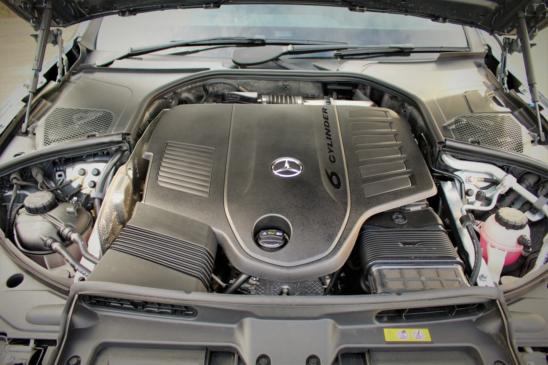 Luxury Master Class: Mercedes-Benz S450 4MATIC Review | Tarmac Life ...