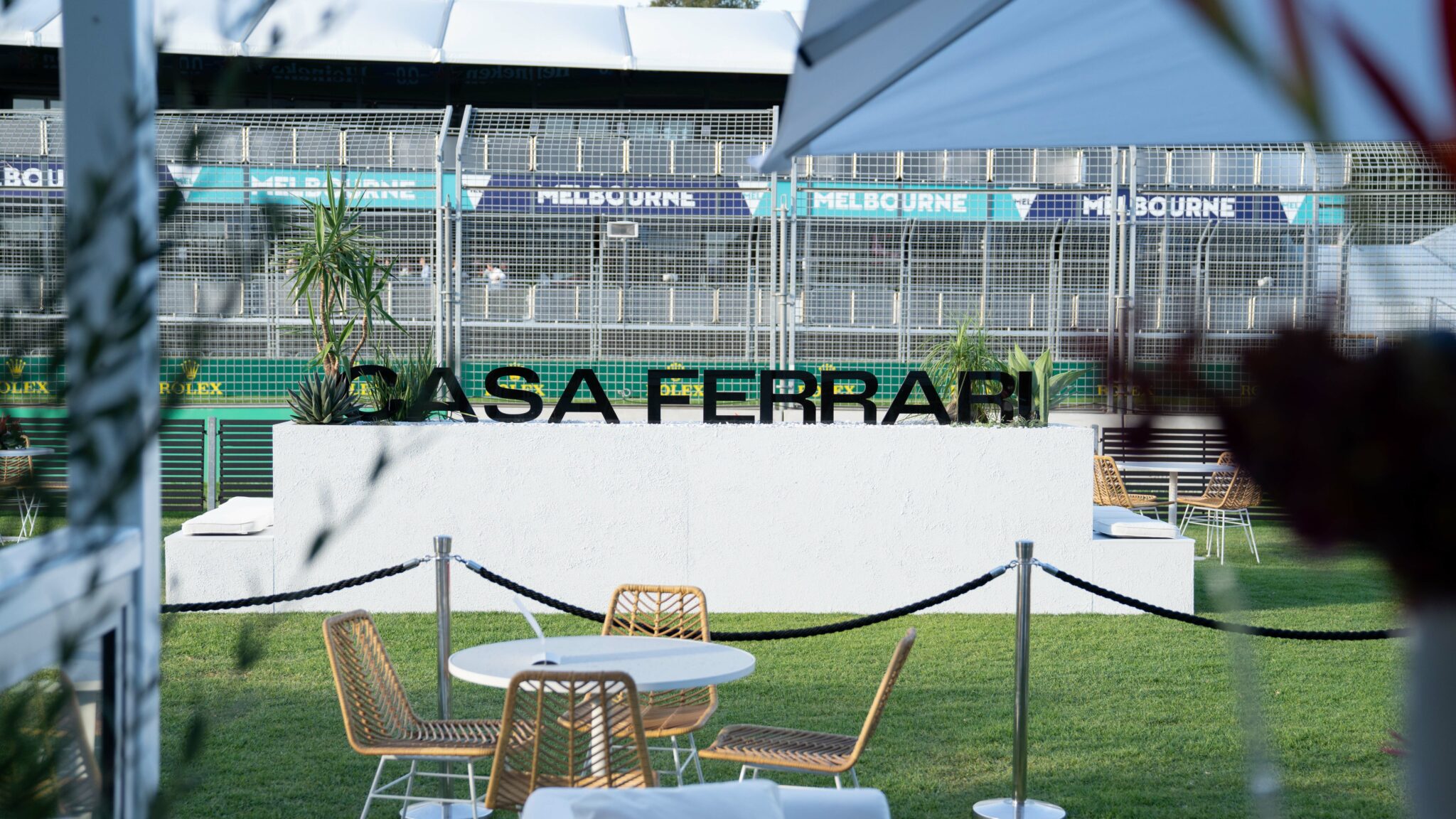 812 COMPETIZIONE: UNVEILED AT AUSTRALIAN GRAND PRIX | Tarmac Life ...