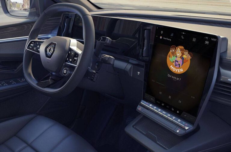 Renault Adds New Apps to Catalogue | Tarmac Life | Motoring | Tech ...
