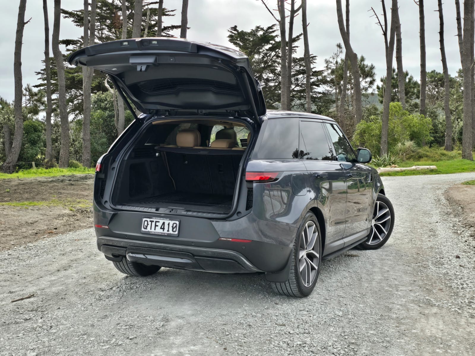 Mighty Blighty - Range Rover Sport D250 SE review | Tarmac Life ...