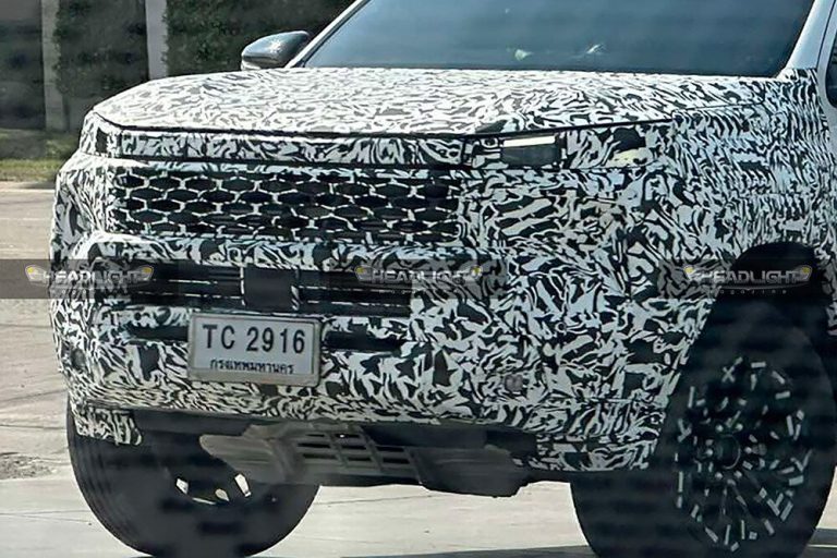 2026 Toyota HiLux Spy Shots Reveal Major Facelift for the Iconic Ute ...