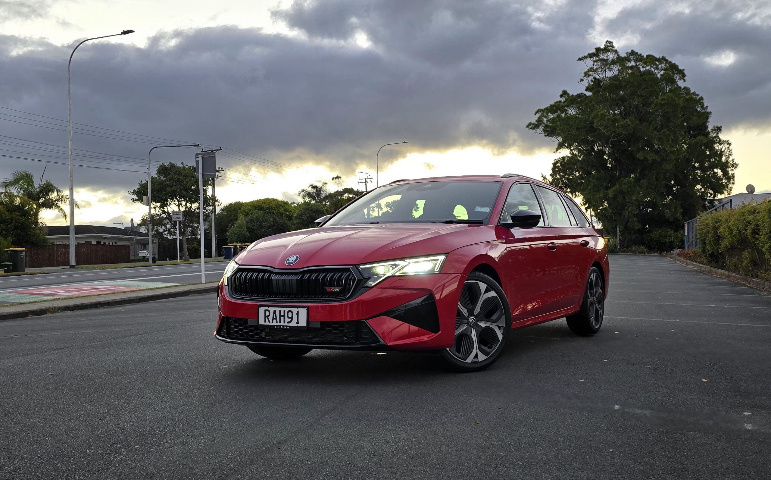 2025 Skoda Octavia RS Wagon review - Not Just a Pretty Face(lift ...