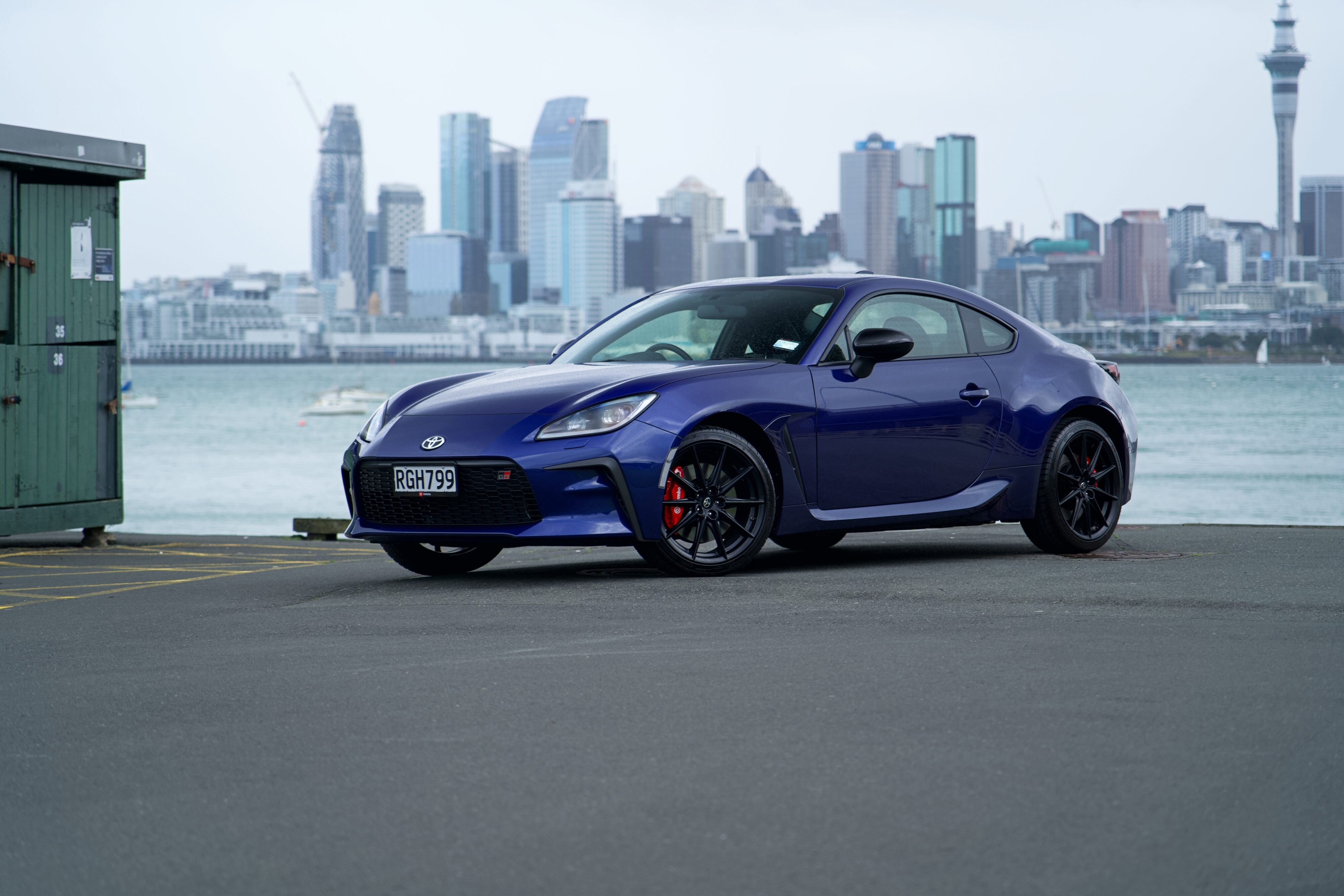 No clutch, no problem? - Toyota GR86 Auto Review | Tarmac Life | Motoring | Tech | Experiences