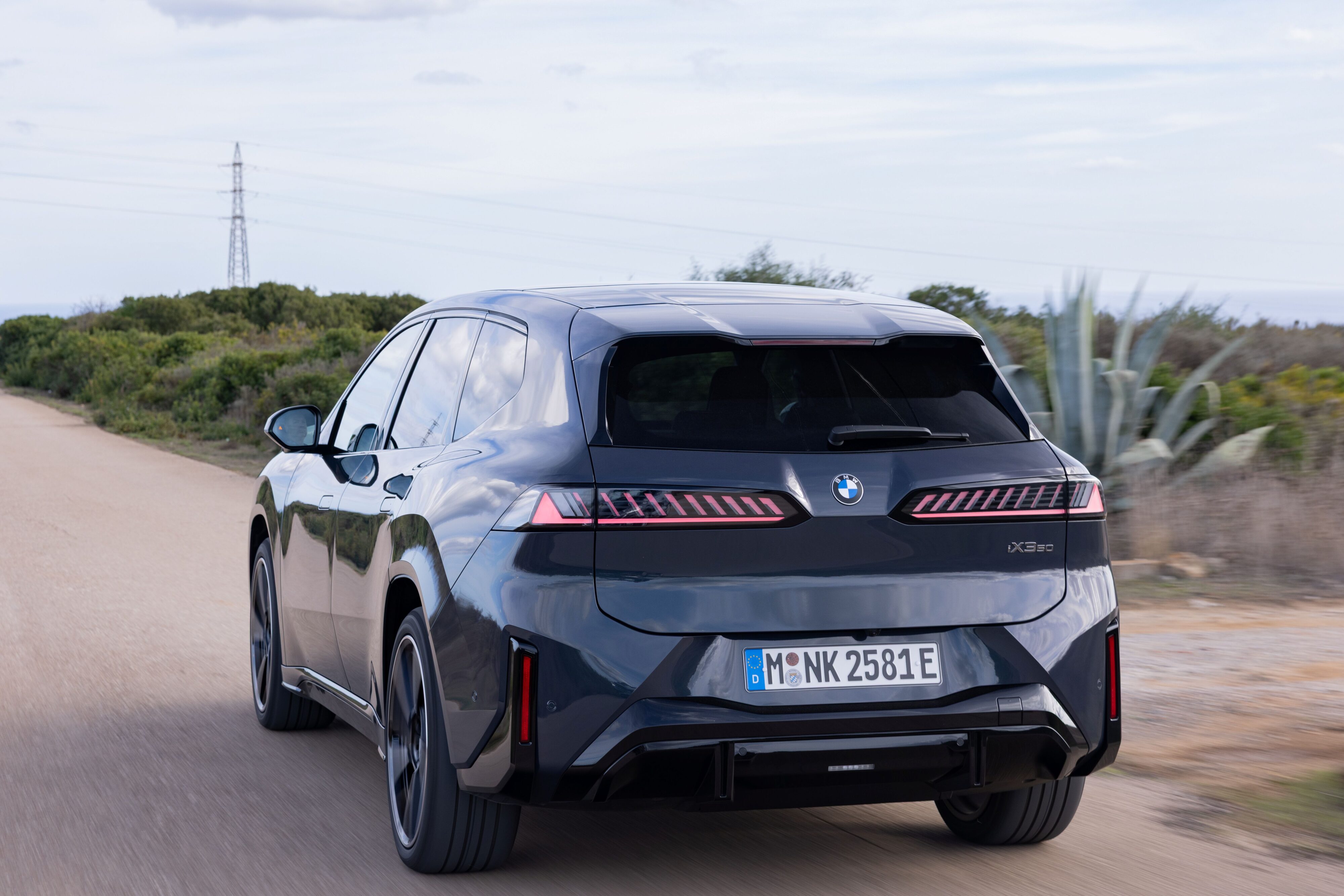 BMW's iX3 Neue Klasse - Behind the Scenes with Product Manager Jennifer ...